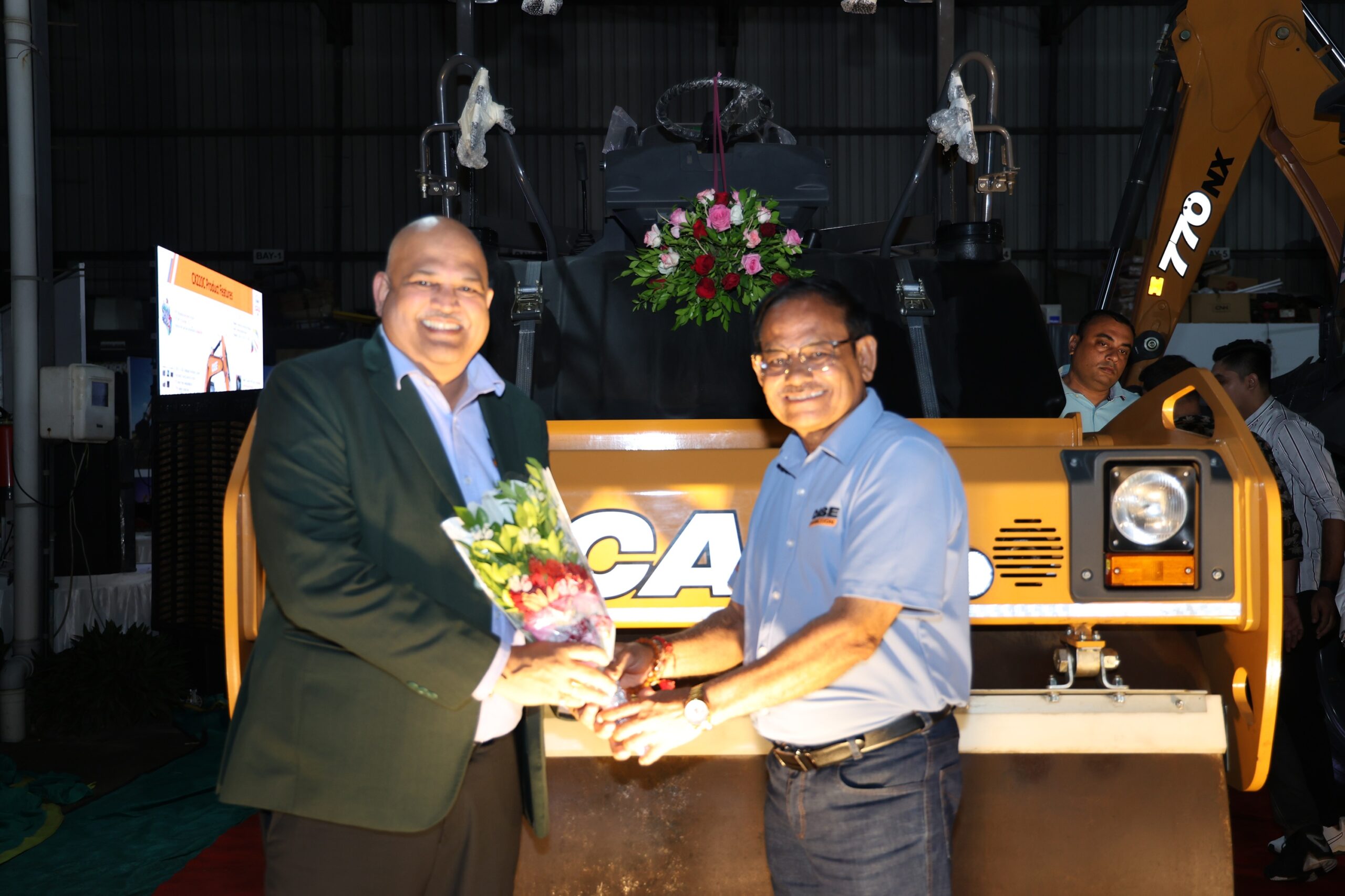 CASE India Brings CEV Stage V Equipment to Surat - Bharat Mirror English